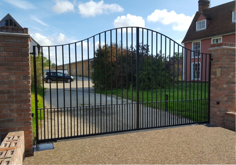 Electric Gate Safety When Installing and Using - Climate Autogates