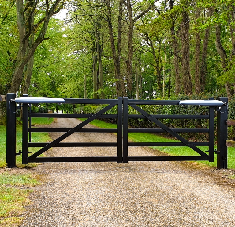 Steel Five Bar Gates - March 2020 Thetford - Climate Autogates
