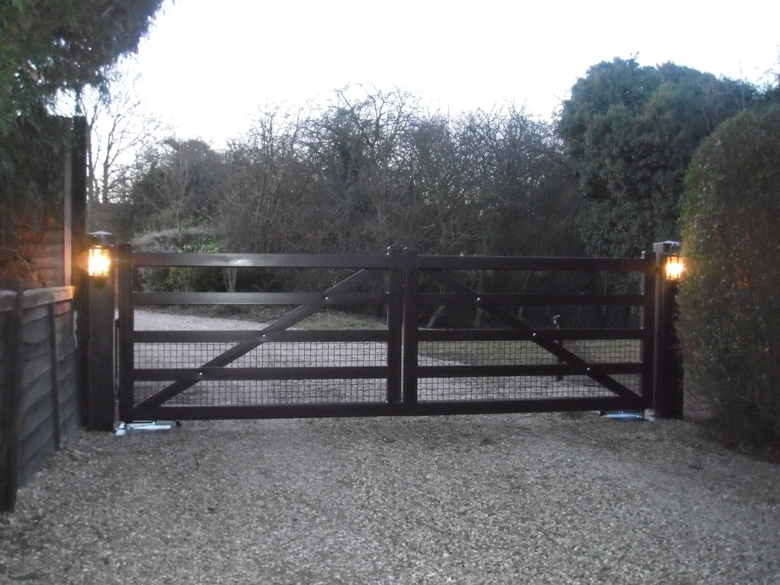 Steel Five Bar Automatic Gates - March 2010 Cambridge