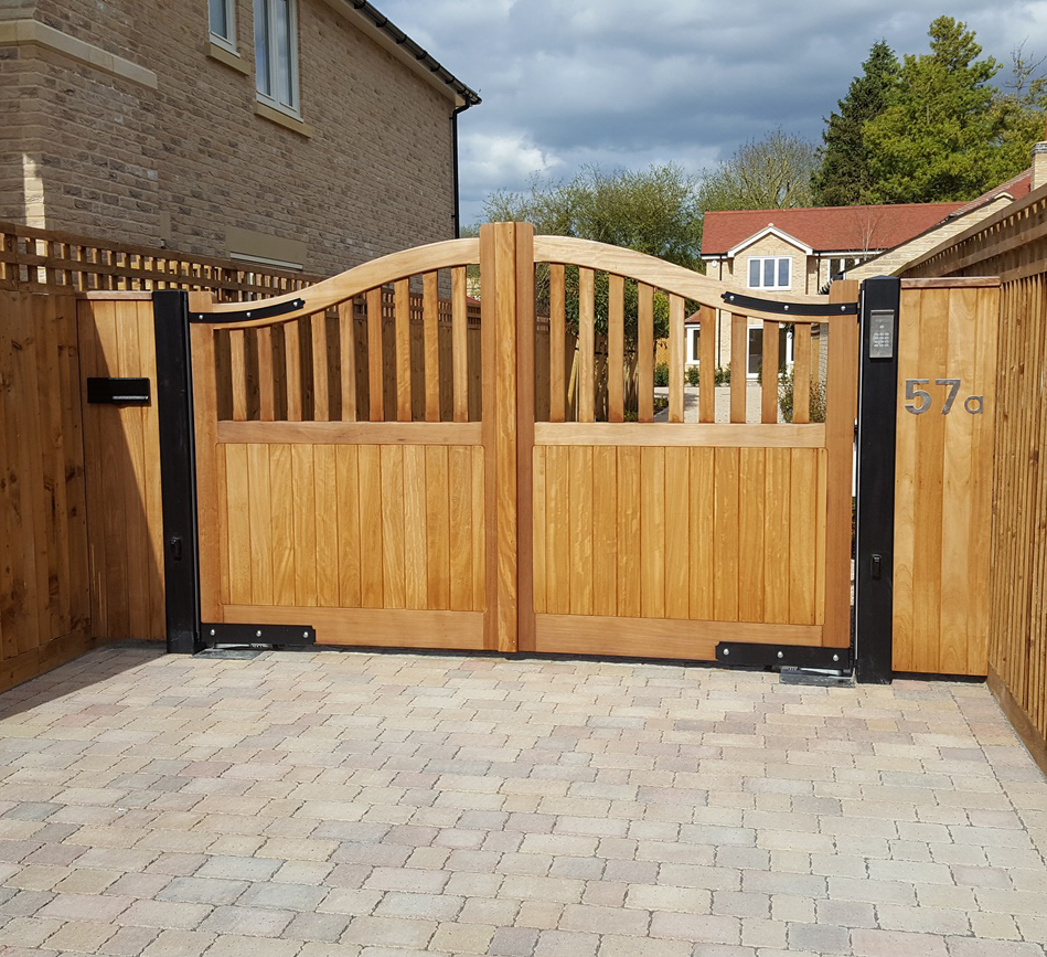 Newmarket Design Automatic Gates - March 2018 Cambridge - Climate Autogates