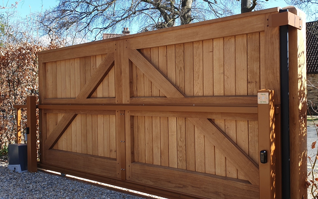 Oak Sliding Electric Gate - Climate Autogates - Automatic Gates
