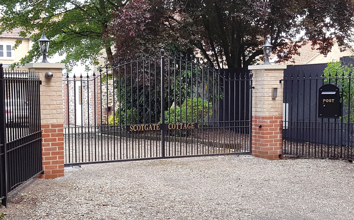 Abington Arched Design Automatic Gates - June 2016 Thetford