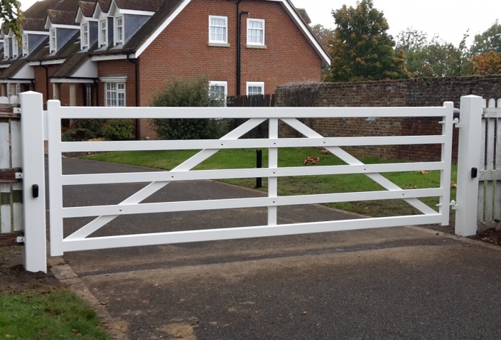 Automatic Steel Five Bar Gate - October 2015 Newmarket