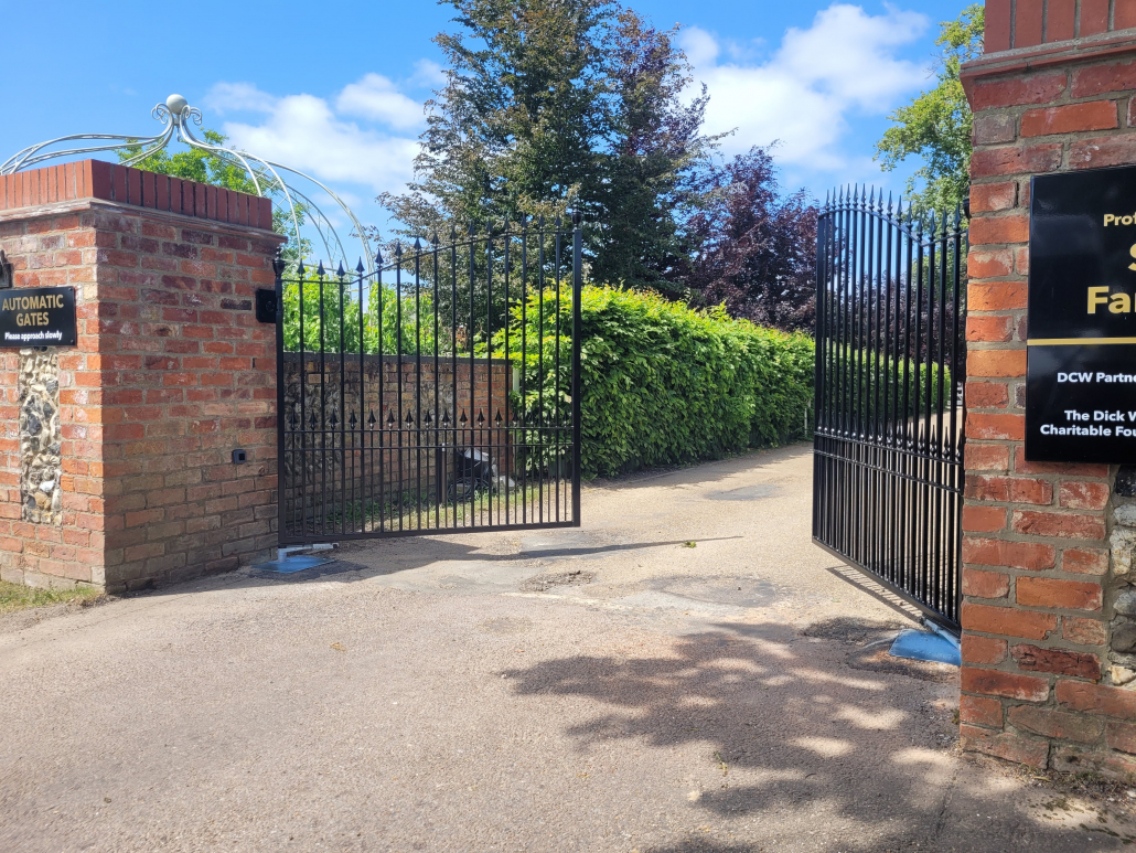 Abington Arched Design Automatic Gates - May 2023, Six Mile Bottom ...